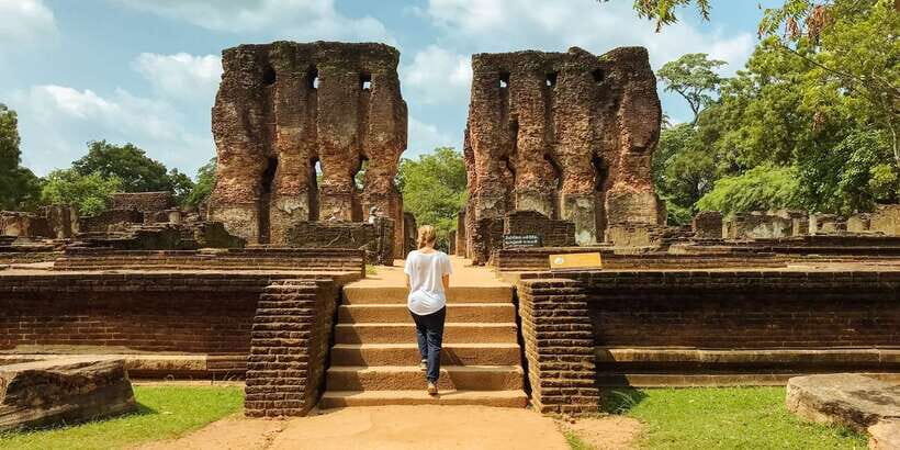 Day Trip to the Ancient City of Polonnaruwa from Negombo - A Practical Breakdown of the Experience