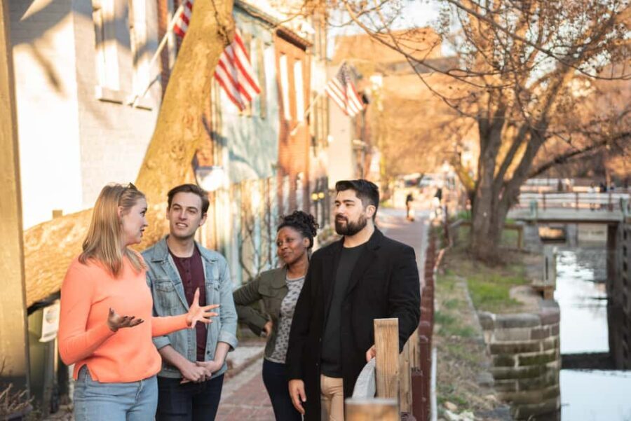DC: Georgetown History & Architecture Tour with Local Guide - Key Points to Remember