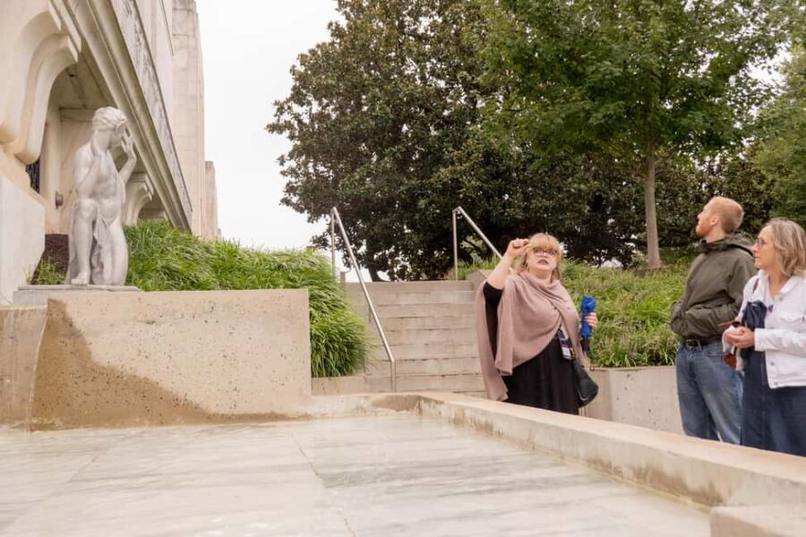 DC: Supreme Court, Folger, Library of Congress & US Capitol - Who Will Love This Tour?