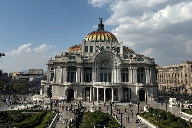 DE Mexico CD Walking Tour with Local Guide and Bilingual - FAQs