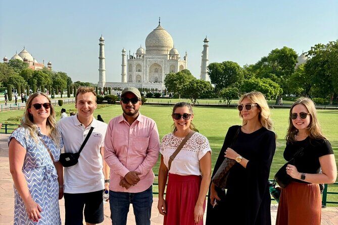 Delhi Agra Delhi Same Day Tour - Visiting the Taj Mahal: Imperial Elegance in White Marble