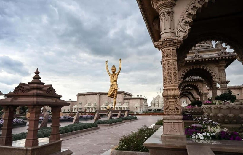 Delhi: Akshardham Temple Guided Walking Tour with a Local - Practical Details: What to Know Before You Go