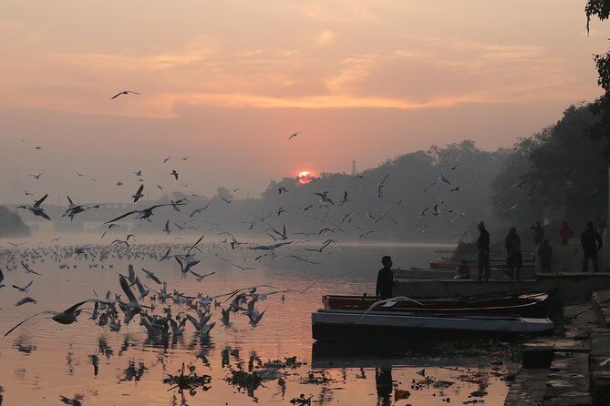 Delhi By Dawn:Secret morning Delhi Tour + Breakfast all inclusive - The Itinerary: A Step-by-Step Journey