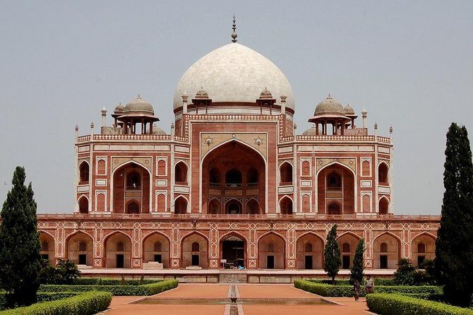 Delhi, Half day Sightseeing to New Delhi (Qutub Minar & Humayun's Tomb) - Authenticity and Authentic Experiences