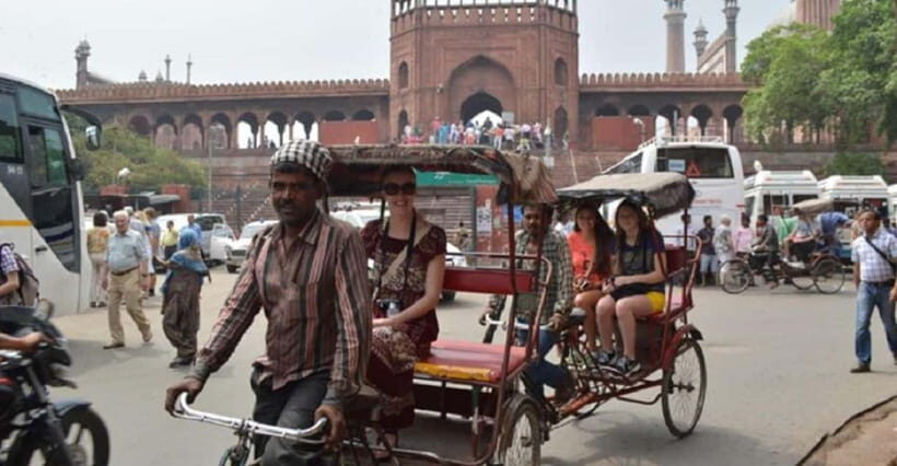 Delhi: Old and New Delhi Private Full or Half-Day Tour - In-Depth Breakdown of the Itinerary