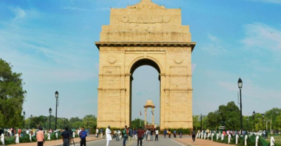 Delhi: Private Guided Day Tour of Old and New Delhi - The Itinerary Breakdown: A Day of Highlights