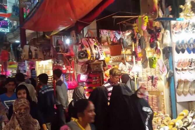 Delhi: Private Half-Day Guided Shopping Tour with Transfer - FAQ