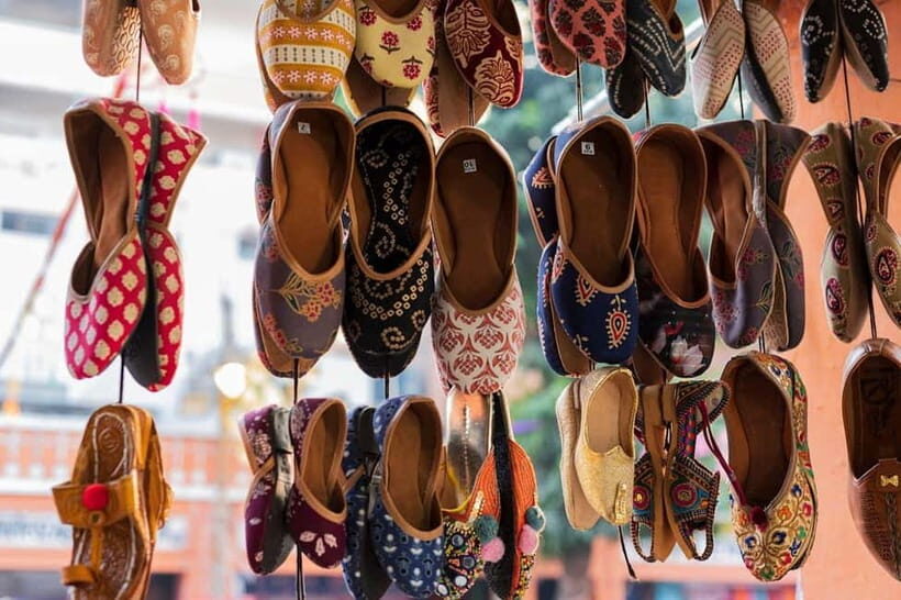 Delhi: Private Half-Day Shopping Tour with Guide & Transfers - Authenticity, Price, and Value