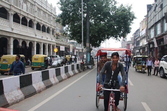 Delhi- Privately Guided Half Day Tour ( 5 Hours ) - Practical Considerations and Tips