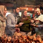 Delhi: Street Food Walking Tour of Old Delhi with Tastings - Exploring Paranthe Wali Gali