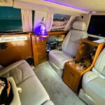 Deluxe GMC Limousine from Cancun Airport to Puerto Morelos - Easy Airport Pickup with Clear Instructions