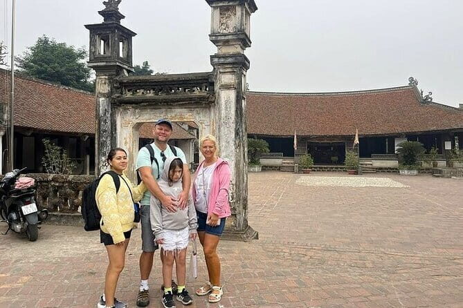 Deluxe Hanoi Tour, Ancient Villages, Pottery Class, Train Street - Detailed Itinerary Breakdown