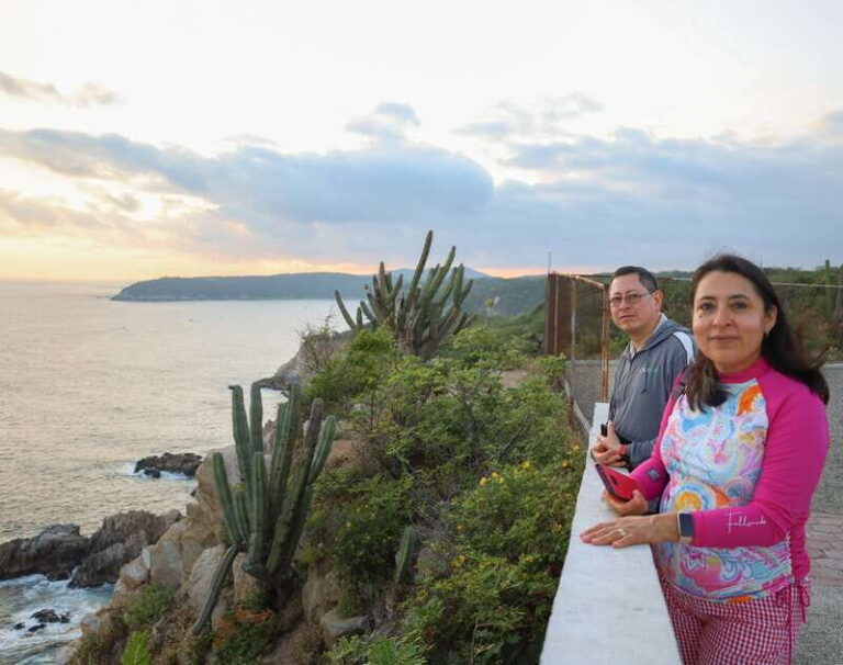 Discover Huatulco: Beach, Flavors, and More - An In-Depth Look at the Discover Huatulco Tour