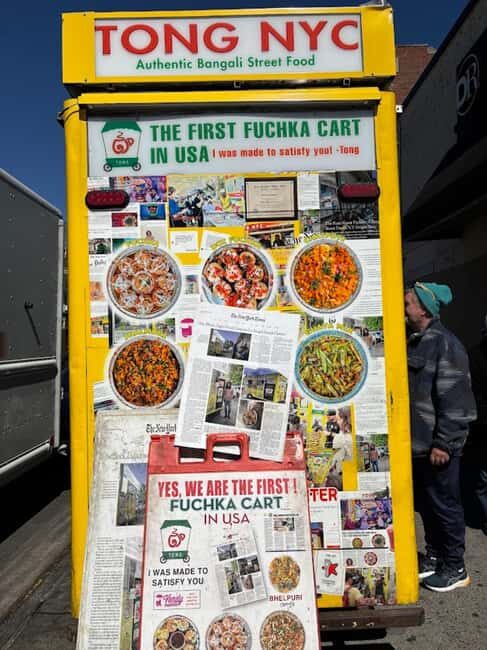 Discover Jackson Heights on foot: Little India, Colombia and Puebla York. - Exploring Little India: A Bollywood Scene