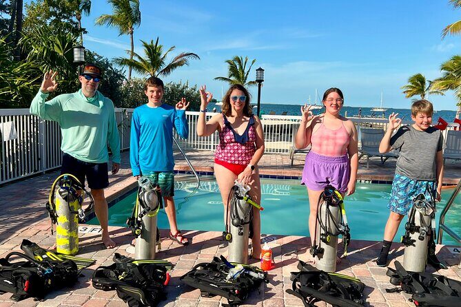 Discover Scuba Diving Course Pool Training Session in Key Largo. - The Practical Itinerary: What to Expect