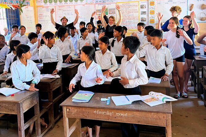 Discover Siem Reap's beauty on thrilling half-day motorbike tour - Authenticity and Real Traveler Insights