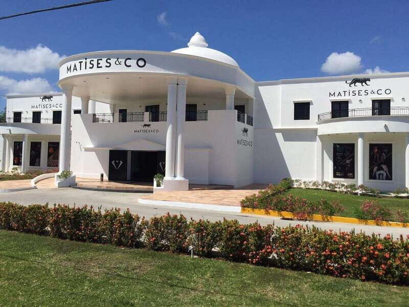 Discover the essence of playa del carmen: tequilera, jewelry and 5th avenue. - What Makes This Tour Valuable?