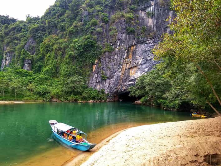 Discovery of amazing Dark cave and Phong Nha cave - Exploring the Itinerary in Detail