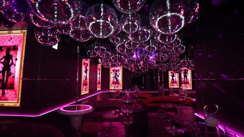 Dive Into Tokyos Hottest Nightclub at The Pink Tokyo - Who Should Consider This Experience?