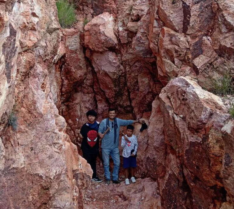 Do you like adventure? Visit the Opalo el Pilon Mines, - The Authentic Mining Experience