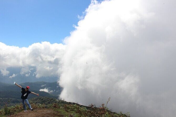 Doi inthanon National Park + 2Hour Fantastic Trekking with Lunch - Exploring the Hilltribe Villages and Markets