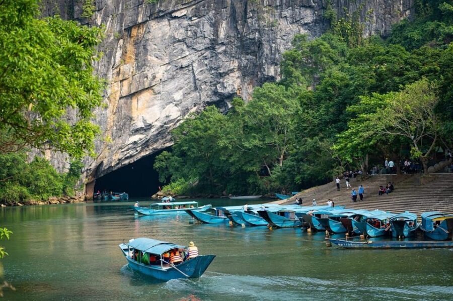 Dong Hoi / Phong Nha : Paradise and Phong Nha Caves Day Trip - An Inside Look at the Tour Experience
