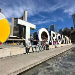 Downtown Toronto: Walking tour experience. English/Spanish - Who Should Consider This Tour?