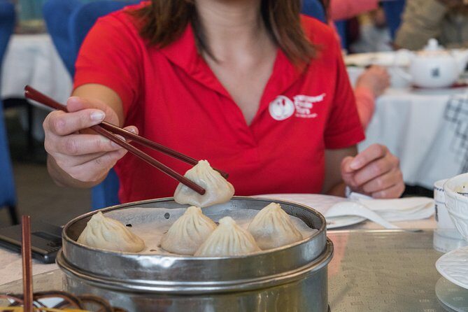 Downtown Vancouver Walking Food Tour: VIP Asian Eats - The Neighborhoods and Their Vibe