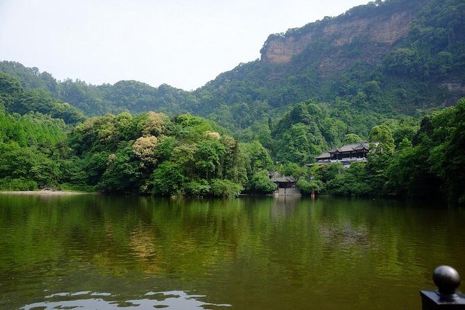 Dujiangyan Irrigation and Mt.Qingcheng 1 day private tour - Who Is This Tour Best For?