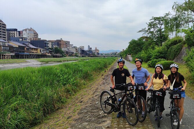 Early Bird E-biking through East Kyoto - The Value of the Tour