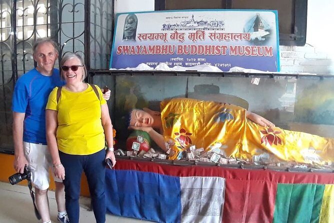 Easy Hiking to Syambhunath Stupa - Why Choose the Easy Hiking to Syambhunath Stupa?