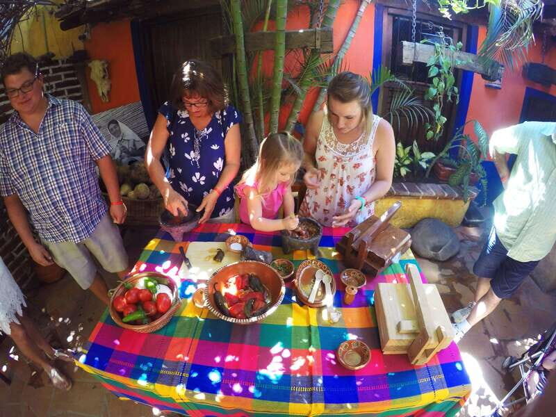 El Quelite: Molcajete Salsa and Tortilla Making Workshop - Making Salsa and Tortillas: The Heart of the Tour