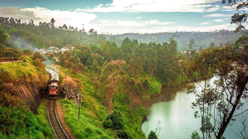 Ella From/To Kandy Scenic Train Journey with One Night Stay - What Makes This Experience Valuable