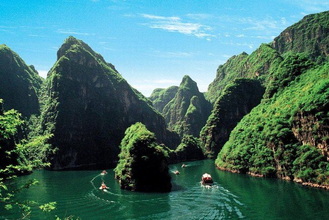 English Speaking Driver Service To Longqing Gorge - The Itinerary: What to Expect at Each Stop