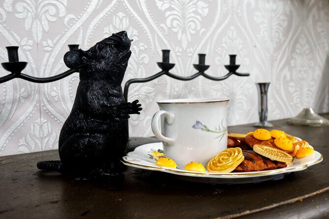 Escape Room Experience Lady Luna's Cottage of Mysteries - Who Will Love Lady Luna’s Cottage?