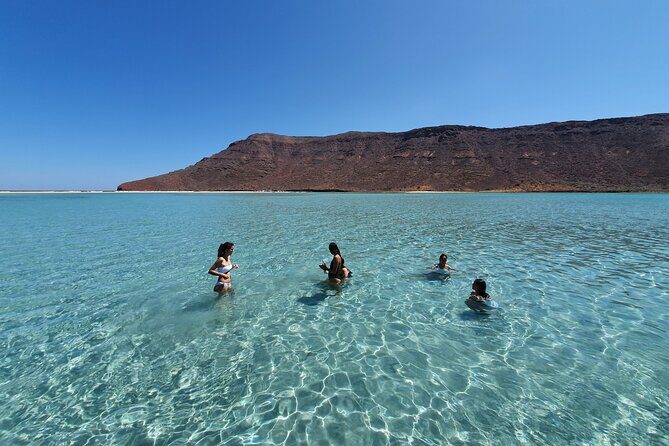 Espiritu Santo Island: Snorkel, Wildlife and Beach - The Itinerary in Detail