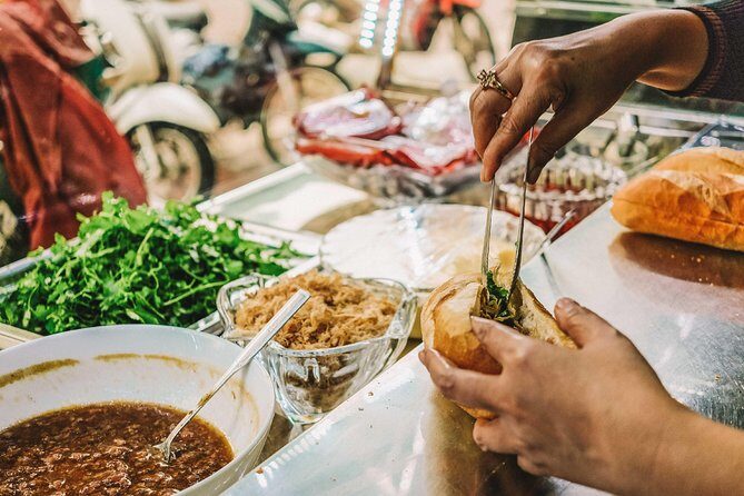 Essential Hoi An Food Tour (5 hours)  Half Day - The Authenticity and Cultural Value