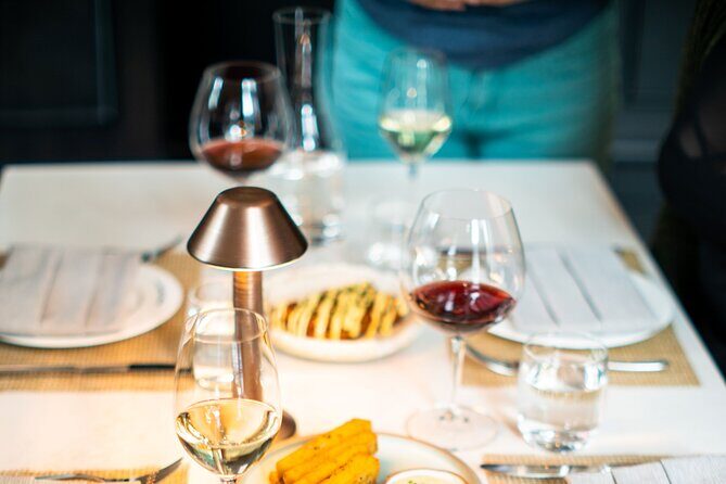 Evening Sip, Savor, Stroll Tour - An In-Depth Look at the Experience