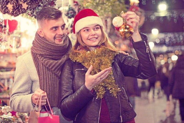 Exceptional Walking Christmas Tour in Magical Ottawa - Who Is This Tour Best For?