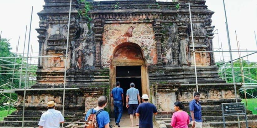 Exclusive : Polonnaruwa Ancient city exploration by Tuk-Tuk! - Exploring the Itinerary in Detail