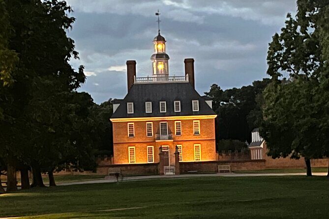 Exclusive Private Colonial Williamsburg Walking Tour by a Local - What’s the Value?