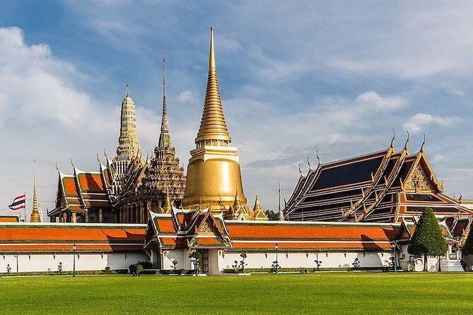 Excursion Royal Palace and temples of Bangkok - Practical Aspects and Comfort