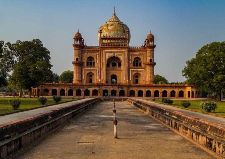 Experience 2 Hours Guided Spiritual Walking Tour of Delhi - Practical Details and Tips