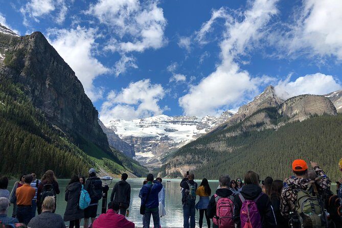 Experience Banff & Lake Louise | Moraine - PRIVATE DAY TOUR - The Sum Up