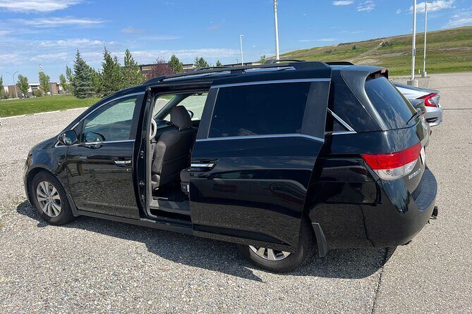 Experience Private Airport Transfer in Calgary - What the Service Includes and Excludes