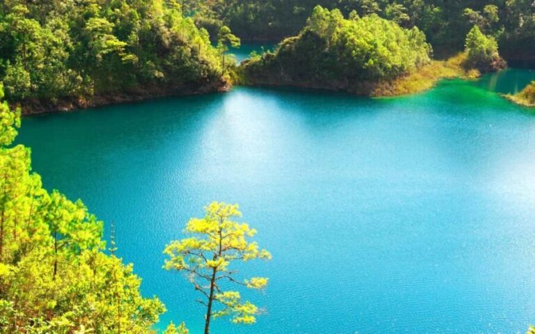 Experience the Magic of Chiapas: 3-Day Tour - Waterfalls and Lakes: A Day of Stunning Views