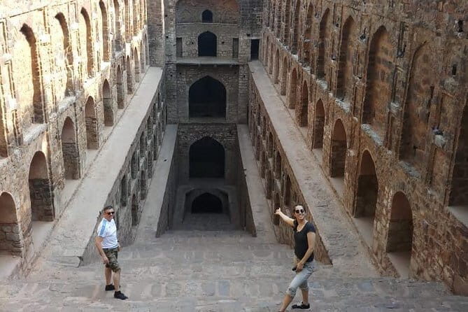 Explore Hidden Gems of Old & New Delhi Tour - Authentic Local Encounters and Cultural Insights