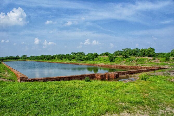 Explore Lothal & Uthellya From Ahmedabad - Who Should Consider This Tour?