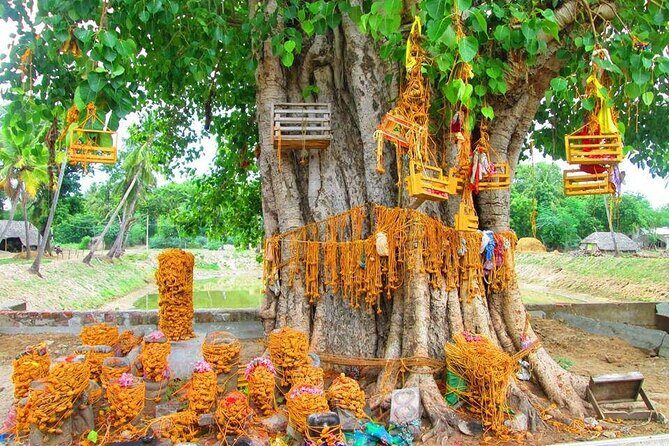 Explore Navagraha Temples Of Mars, Mercury & Ketu From Trichy With Lunch - FAQ