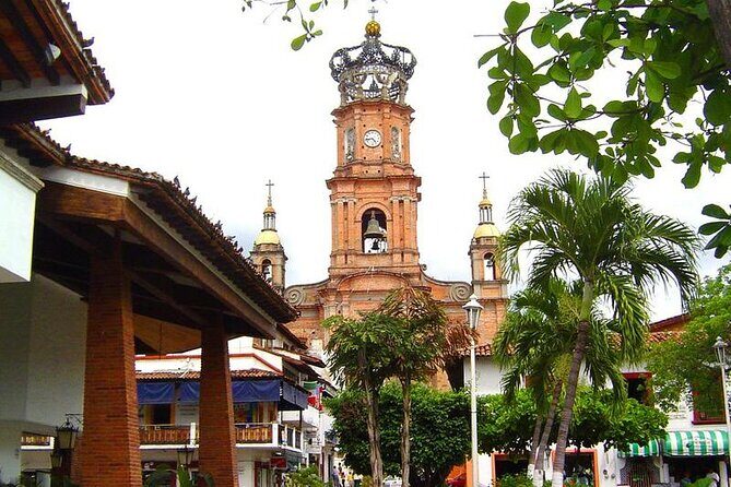 Explore Puerto Vallarta and Tequila Tasting - Lunch and Tequila Tasting